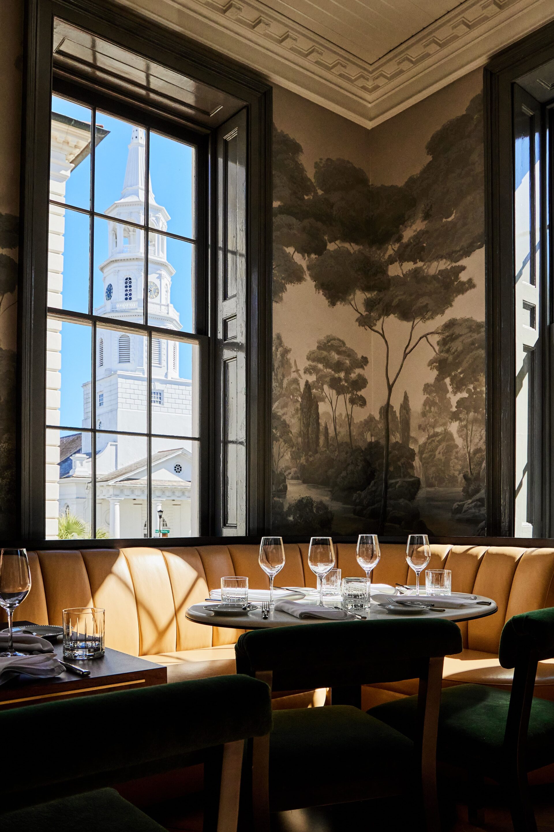 Downtown Charleston Dining | The Charleston Place